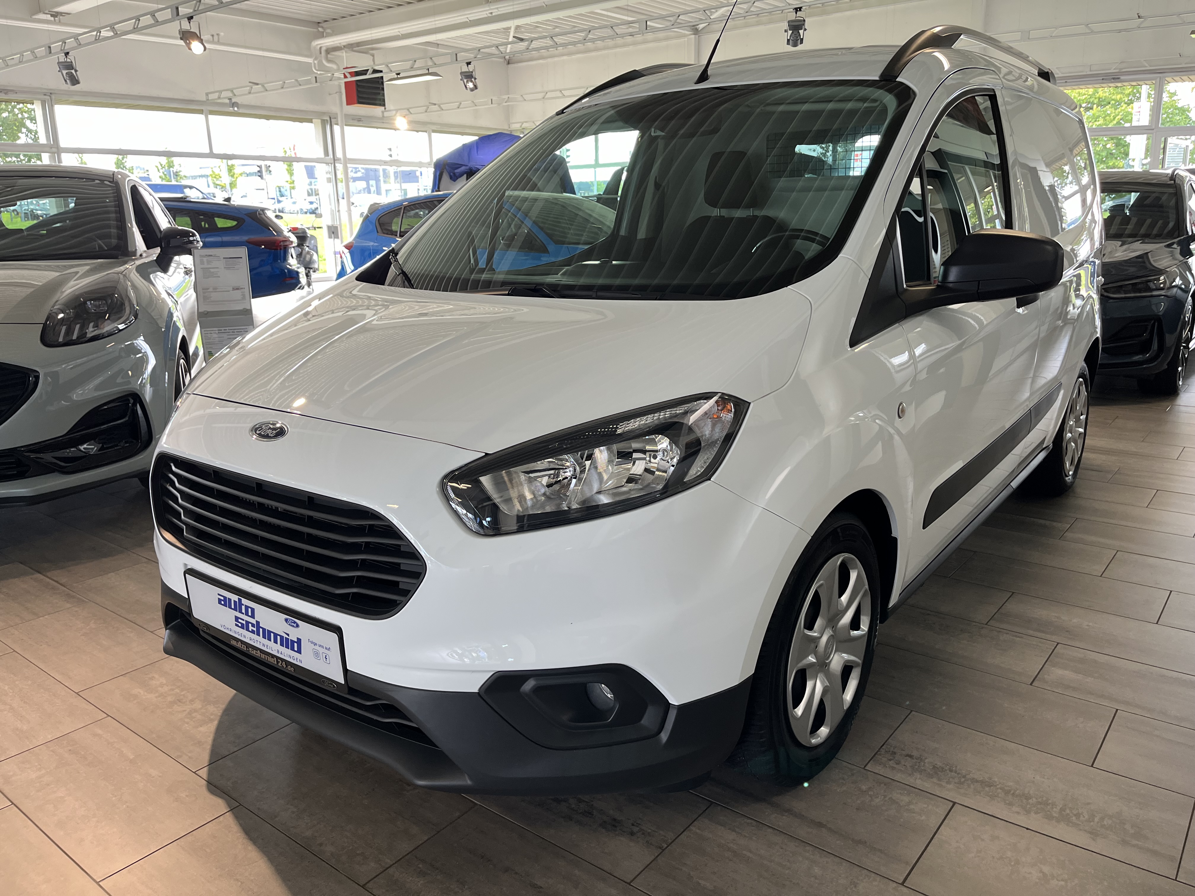 Ford Transit Courier Gebraucht